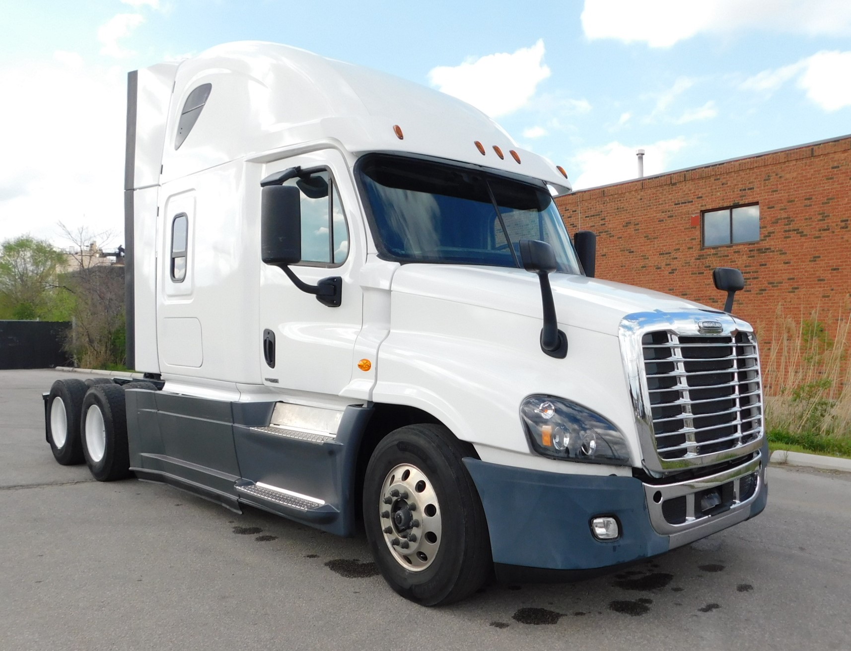 Freightliner Trucks